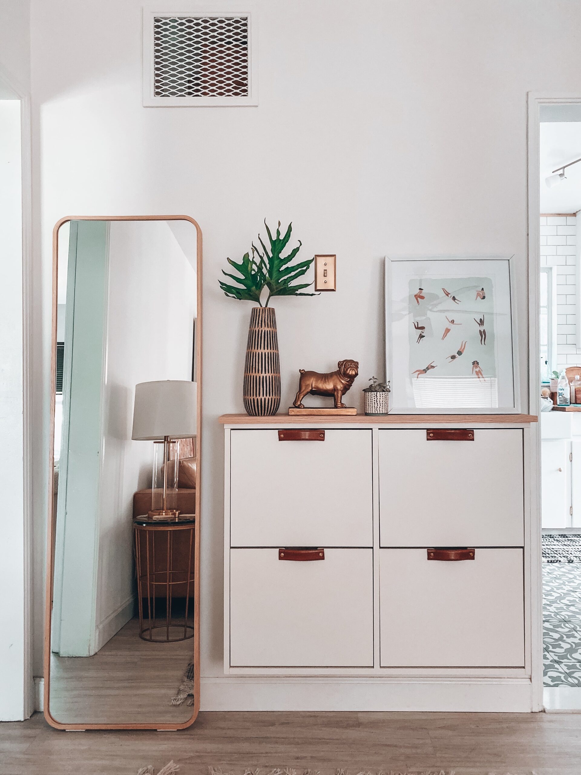 STALL IKEA HACK- SMALL SPACE SOLUTION IN OUR LIVING ROOM - Blushing ...