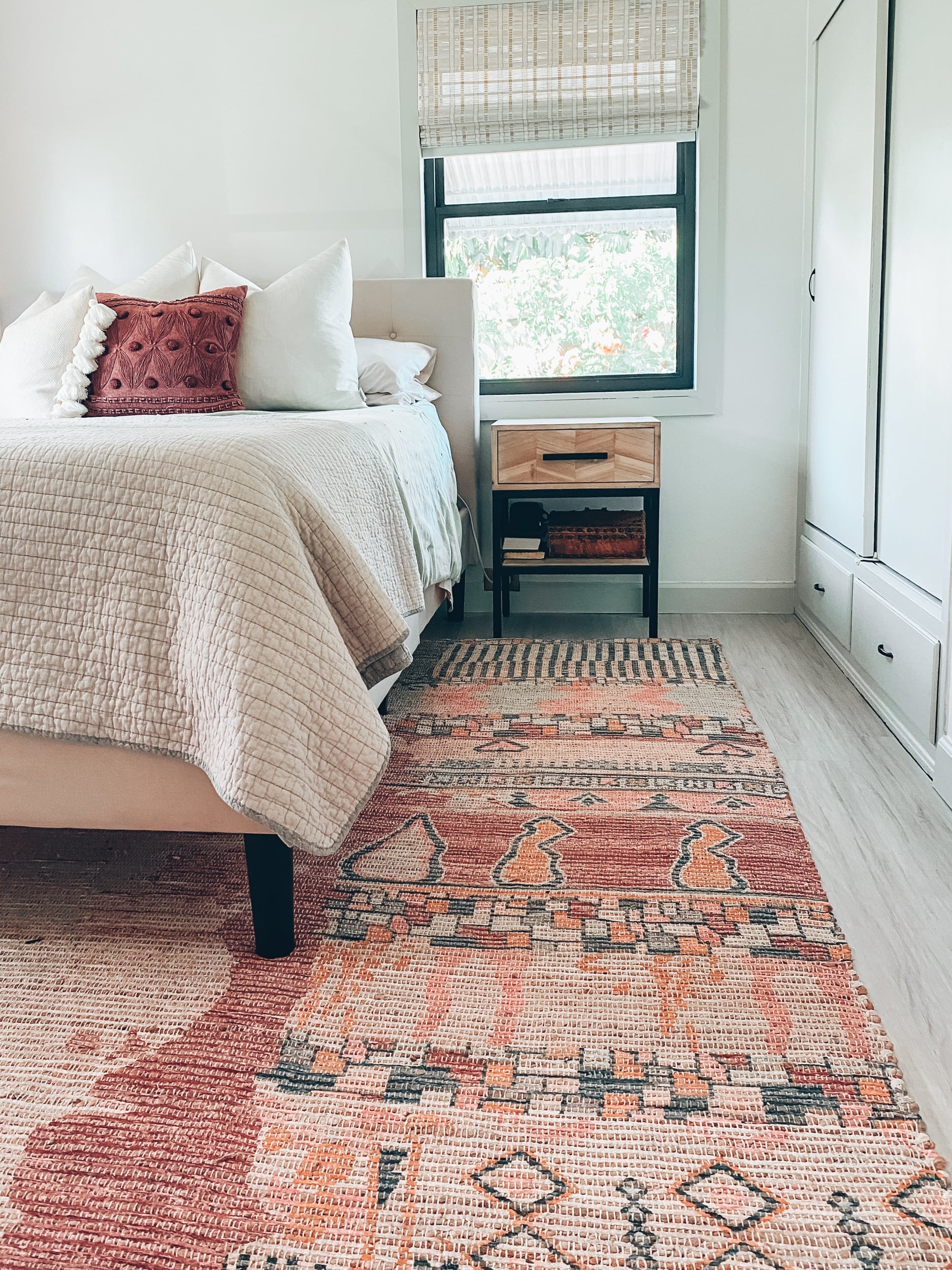 Master Bedroom Rug Reveal, Nightstand Makeover and Affordable Rugs