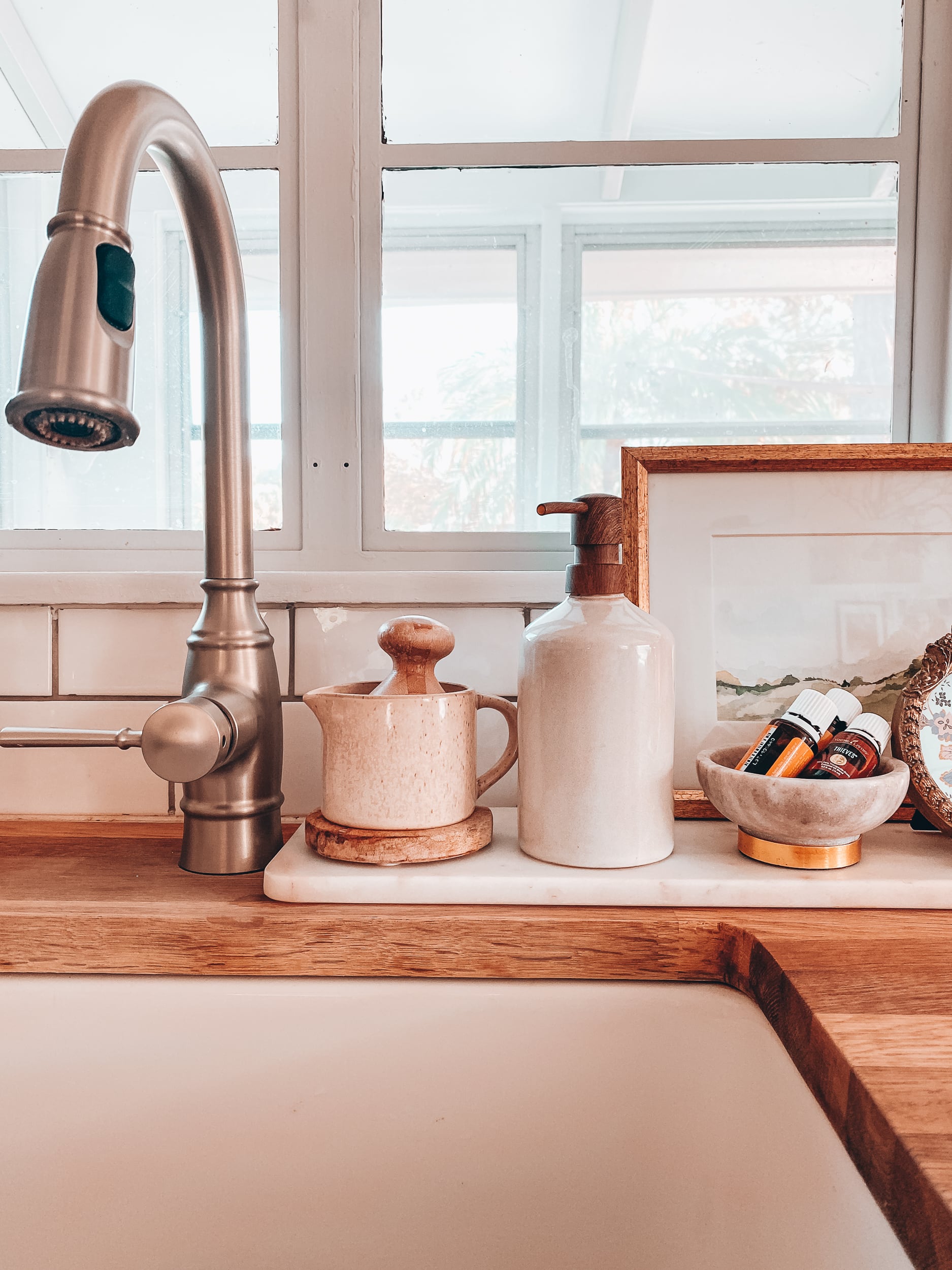 Cozy Eclectic Kitchen- Floral Wallpaper and Window Seat - Blushing ...