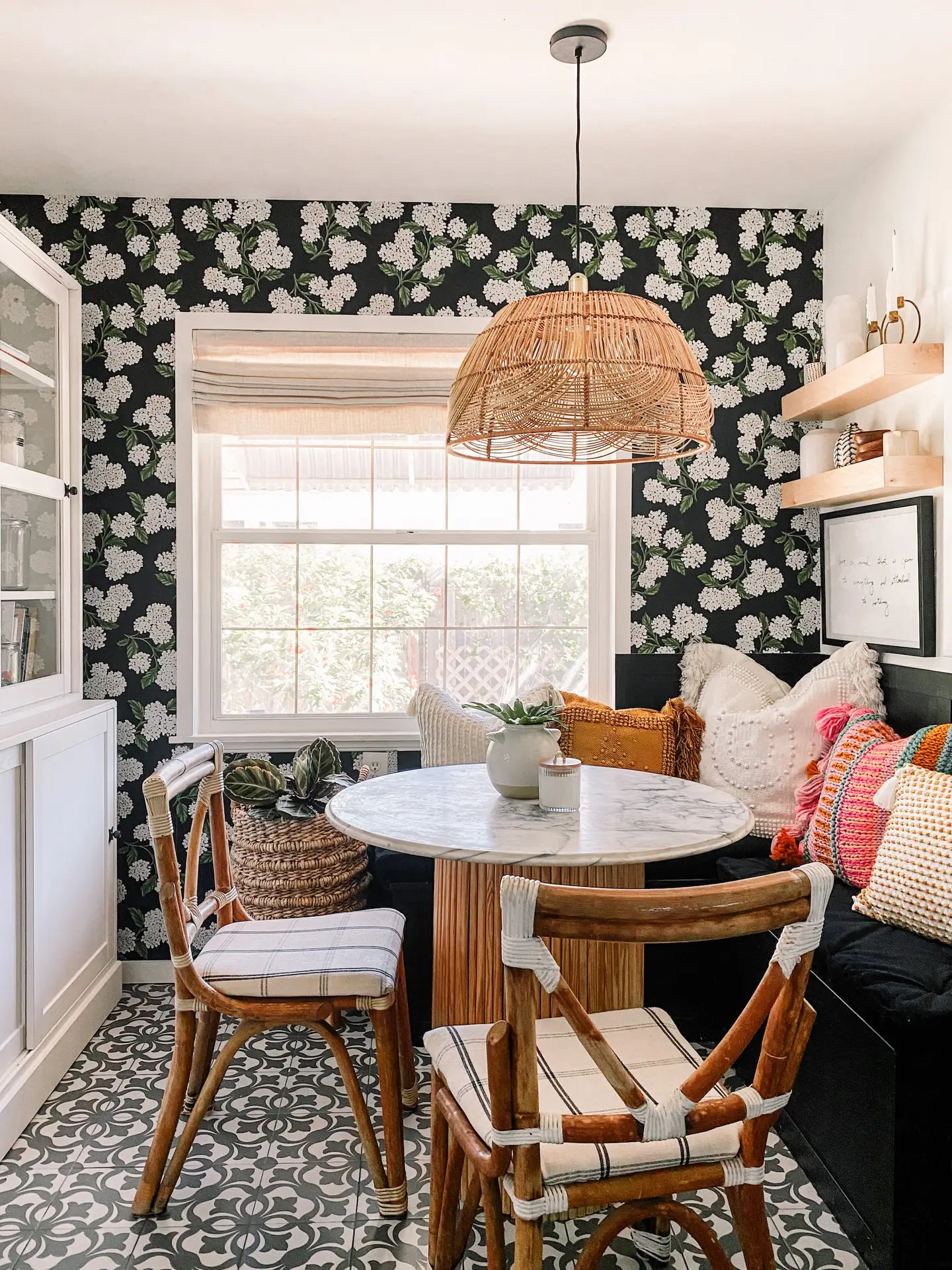 Living Room Wallpaper Ideas For Nooks DIY Reading Nook – Inspired