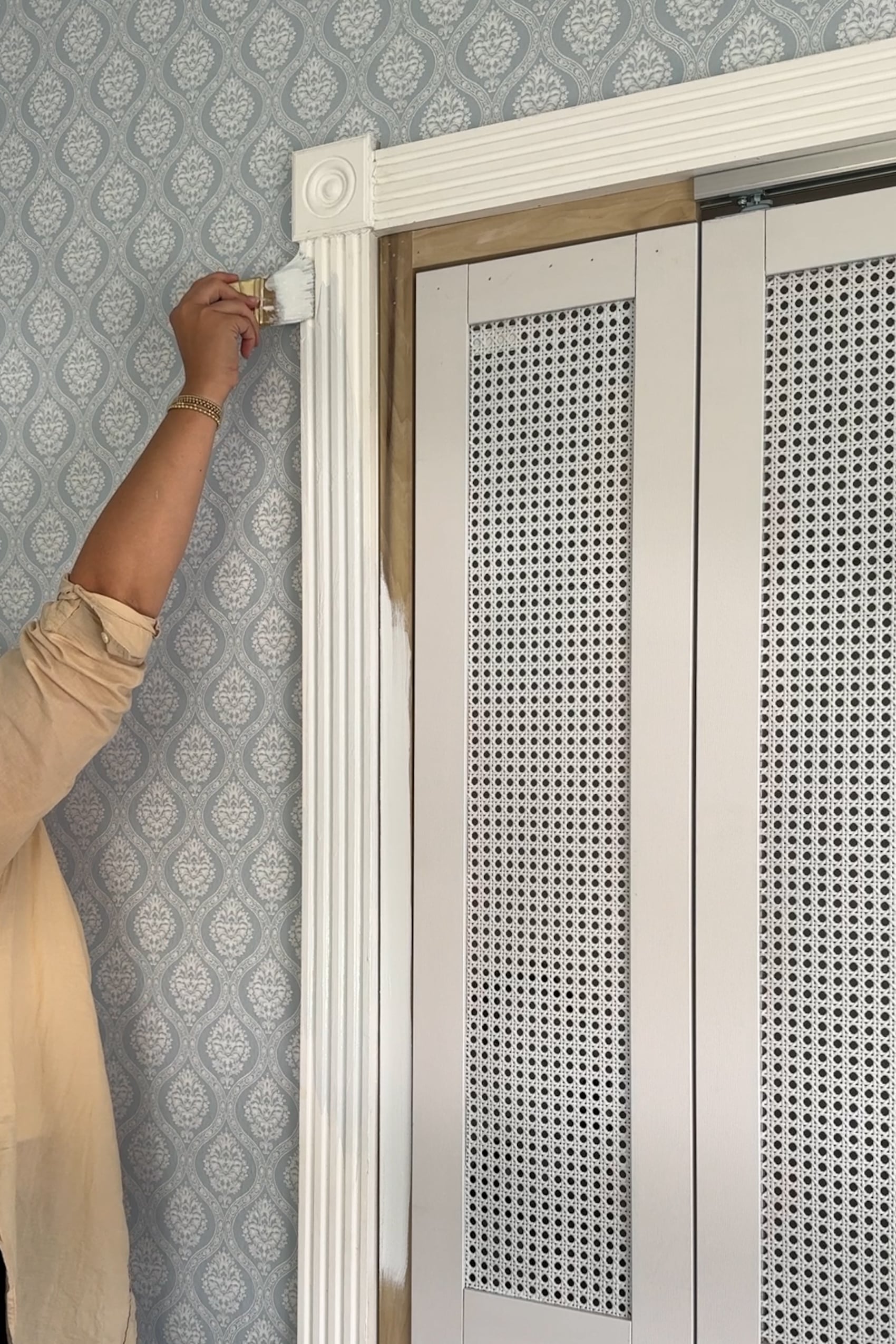 DIY Semi-Custom Closet Doors - Blushing Bungalow | So Cute You'll Blush ☺️